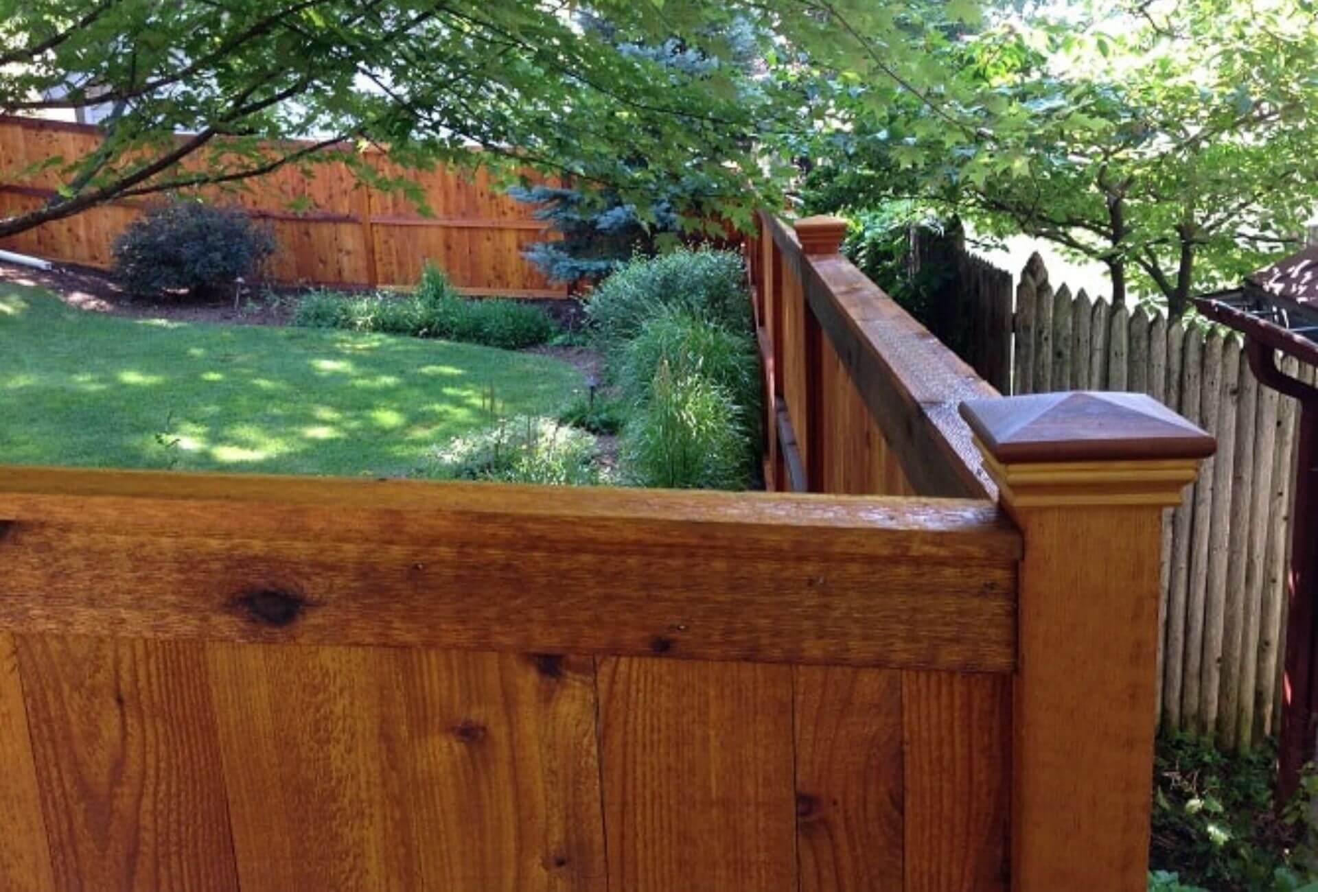 Board on Board Traditional - Chuck's Fence